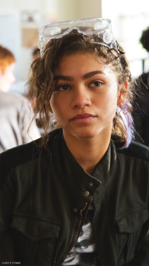 Foto-Foto Spider-Man: Homecoming Ini Berfokus Pada Teman Peter dan Bibi ...