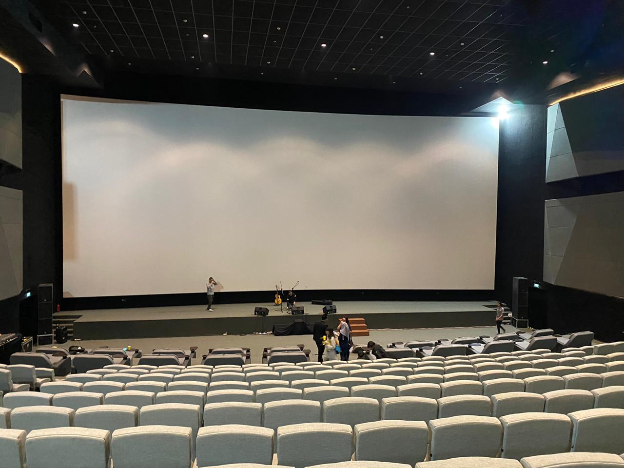 Flix Cinema Mall of Indonesia , sebagai Flagship Cinema - Cinemags