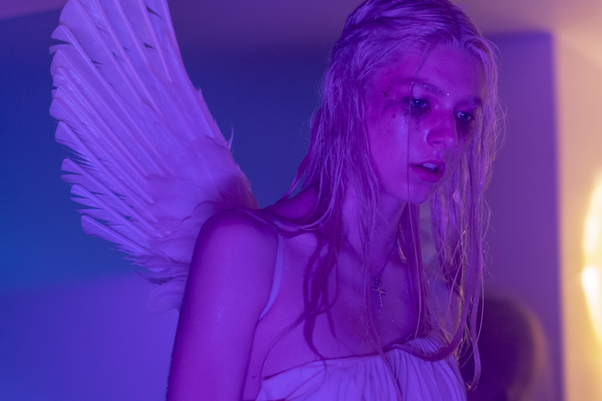 Euphoria Episode Spesial Bagian 2 Jules sudah Tayang Di HBO GO Cinemags