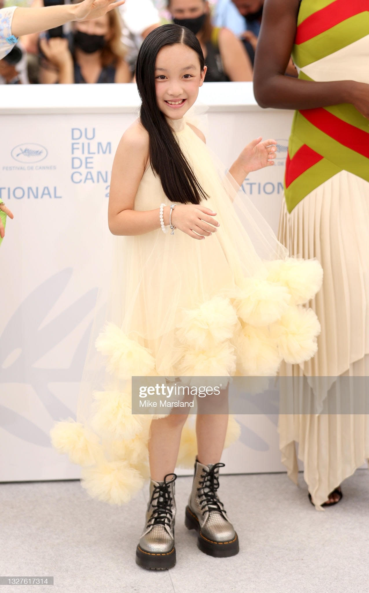 Aktris Cilik Indonesia, Malea Emma, di Red Carpet Festival Film Paling ...