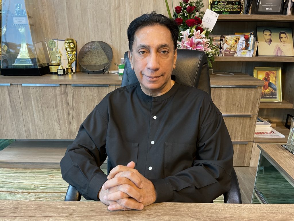 Chand Parwez - Cinemags