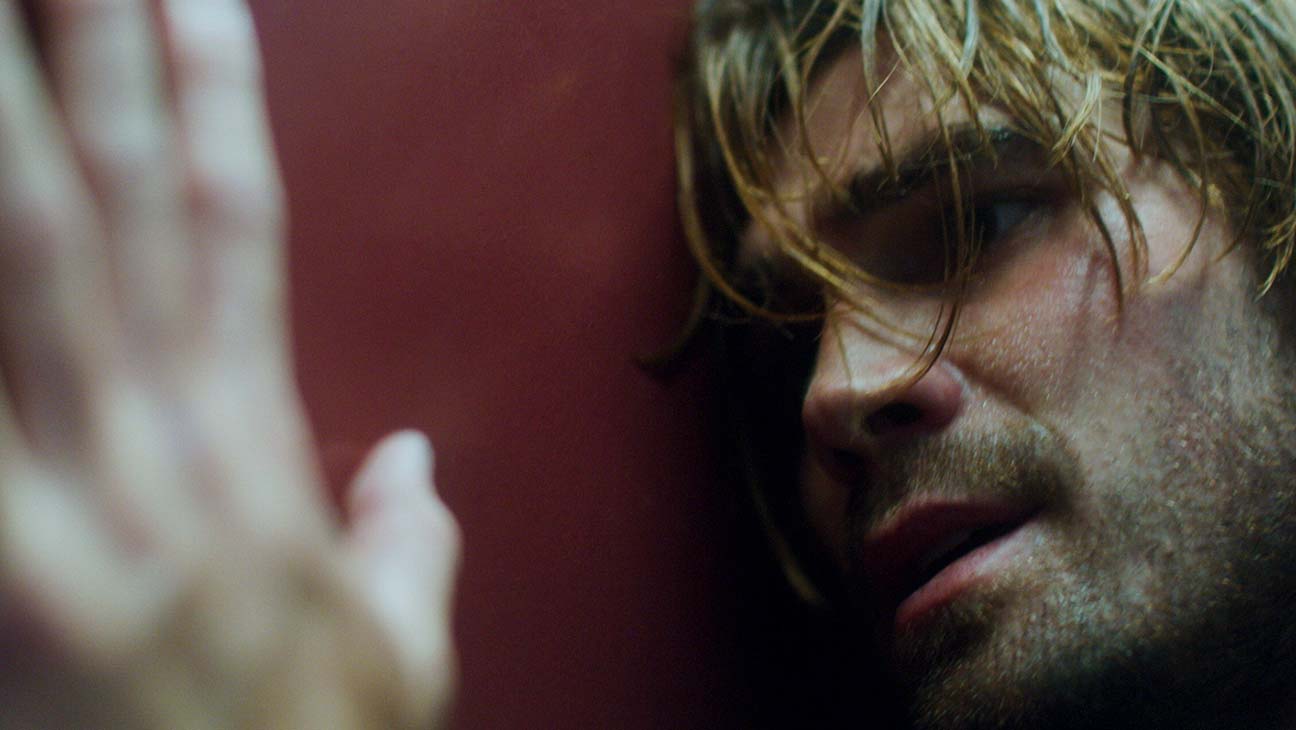 Review Film Songbird (2020) - Cinemags