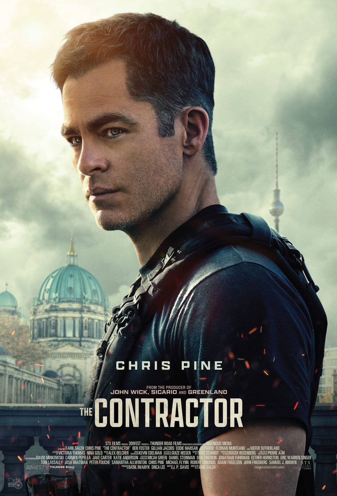 Duet Chris Pine & Ben Foster dalam The Contractor - Cinemags