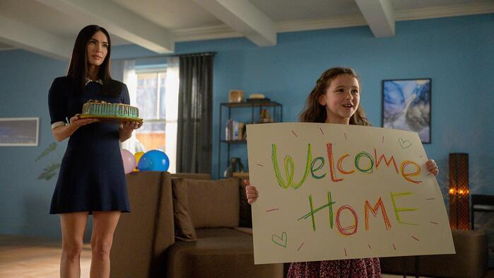 Review Subservience - Perjuangan Megan Fox Berperan sebagai Robot AI ...